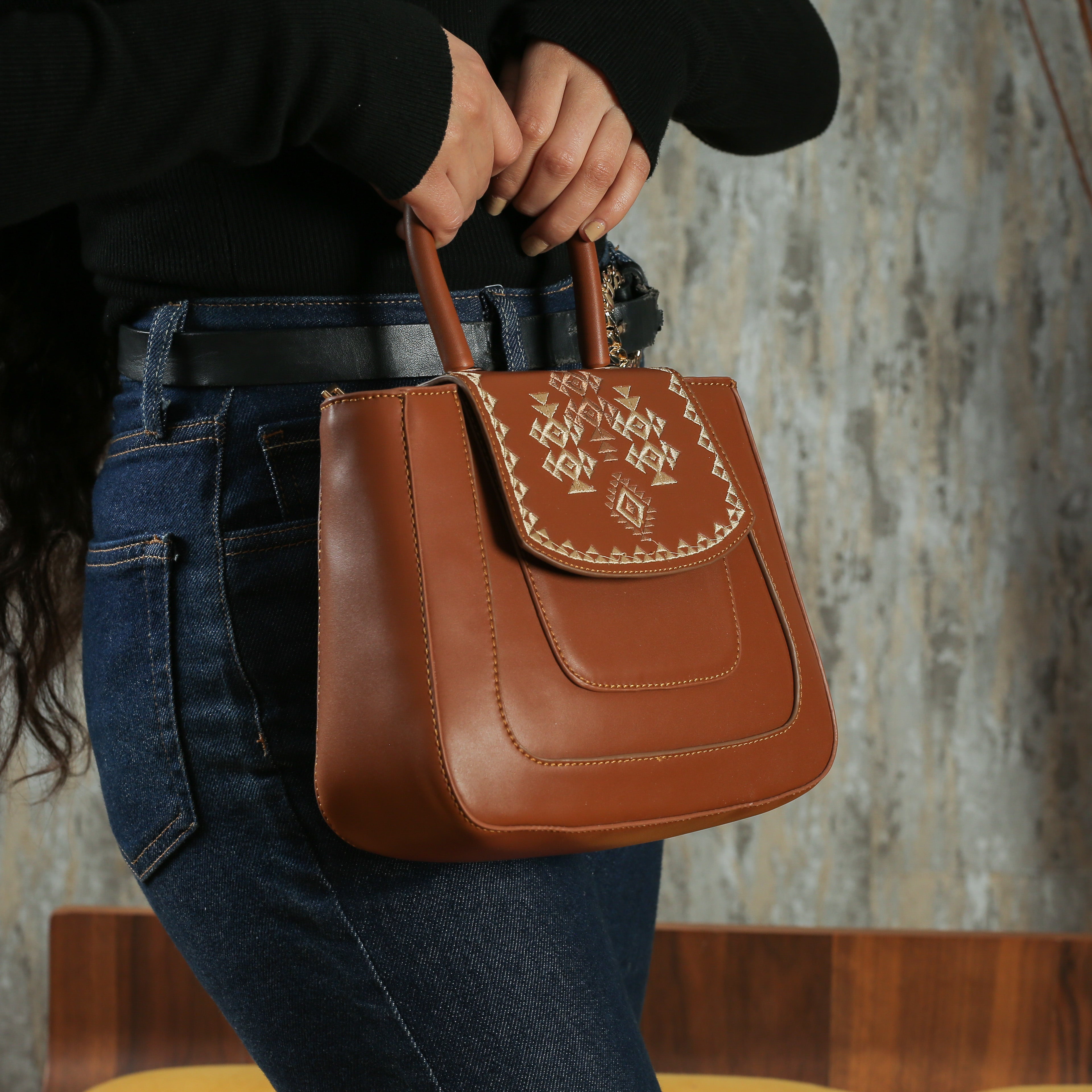 Havan leather bag with Geometric shapes – Havva Dose